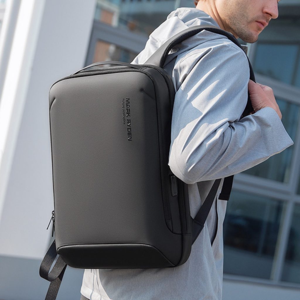 Balo Chống Nước: Chất Liệu Cao Cấp - Bảo Hành Dài Hạn